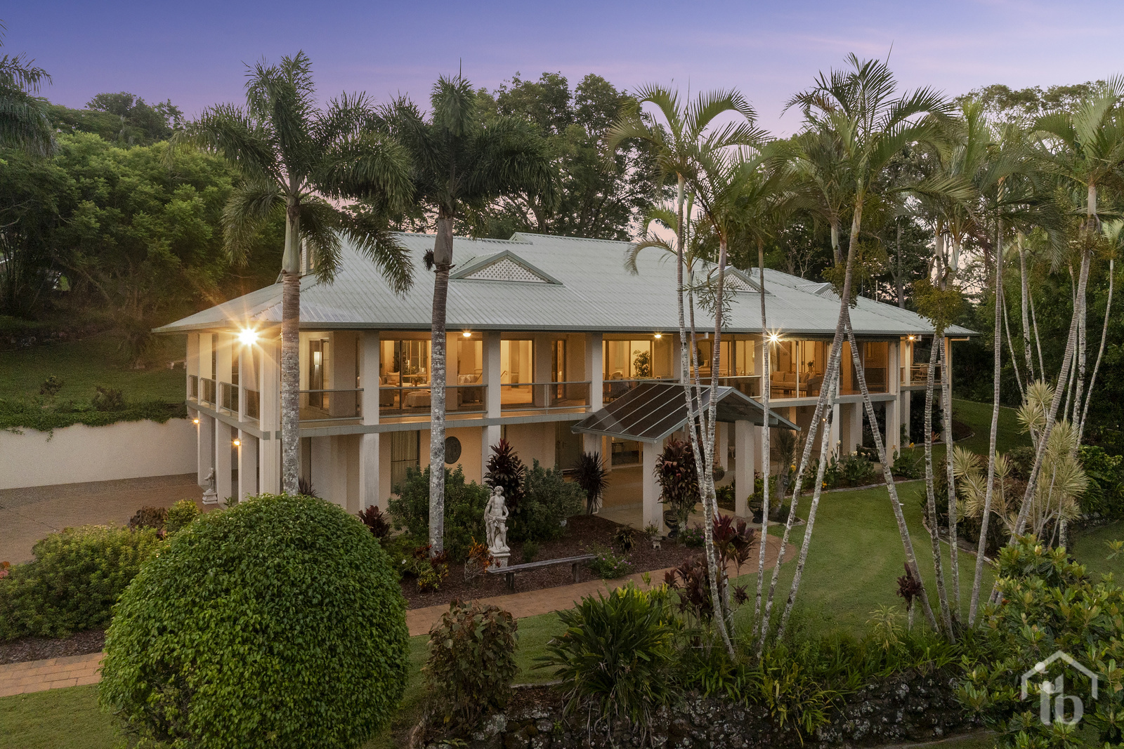 3 The Parapet, Banora Point NSW 2486 | Tate Brownlee